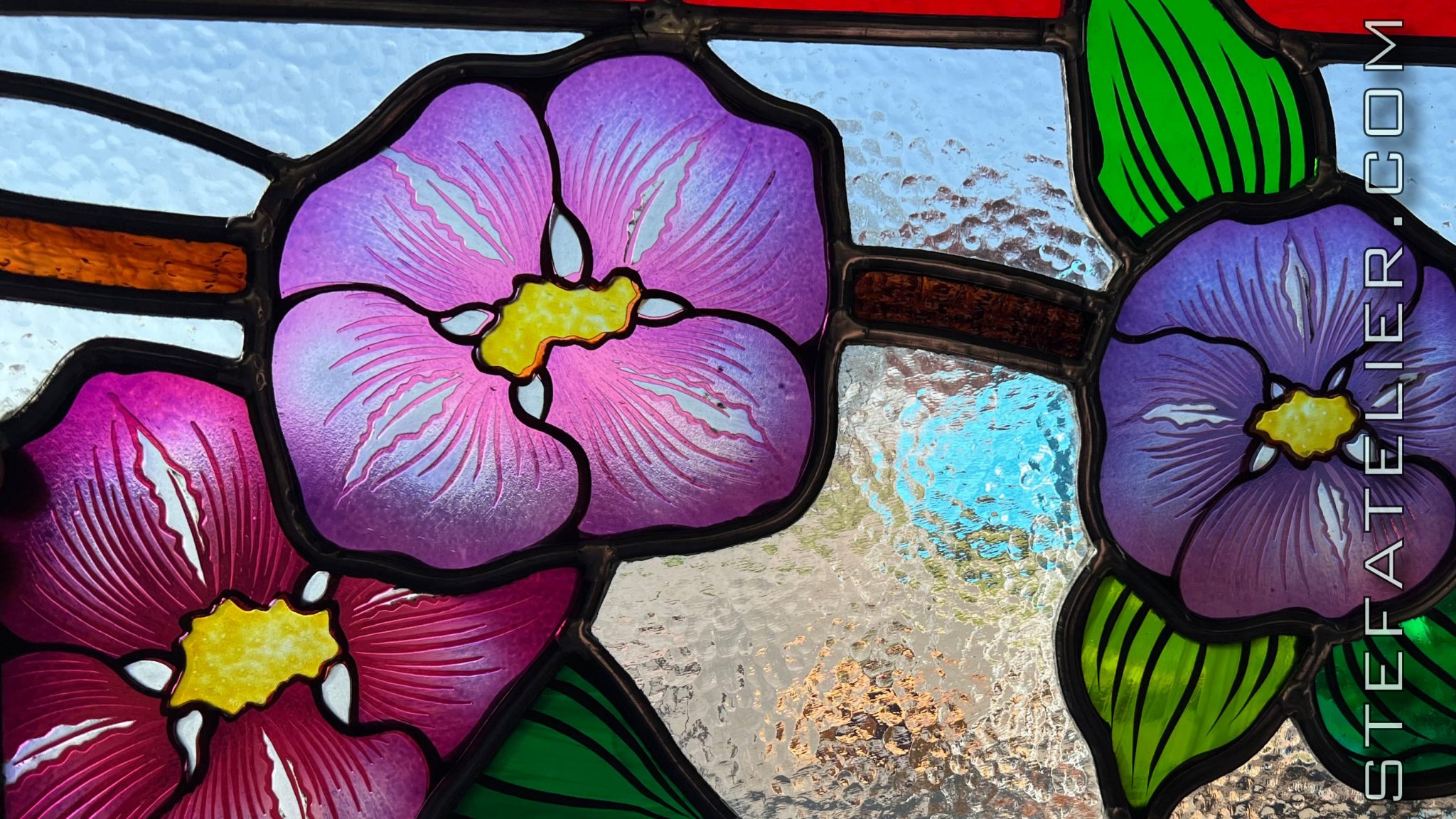 Vitrail Cerf et Montagne Vosgienne – Stef Atelier Vitraux d art